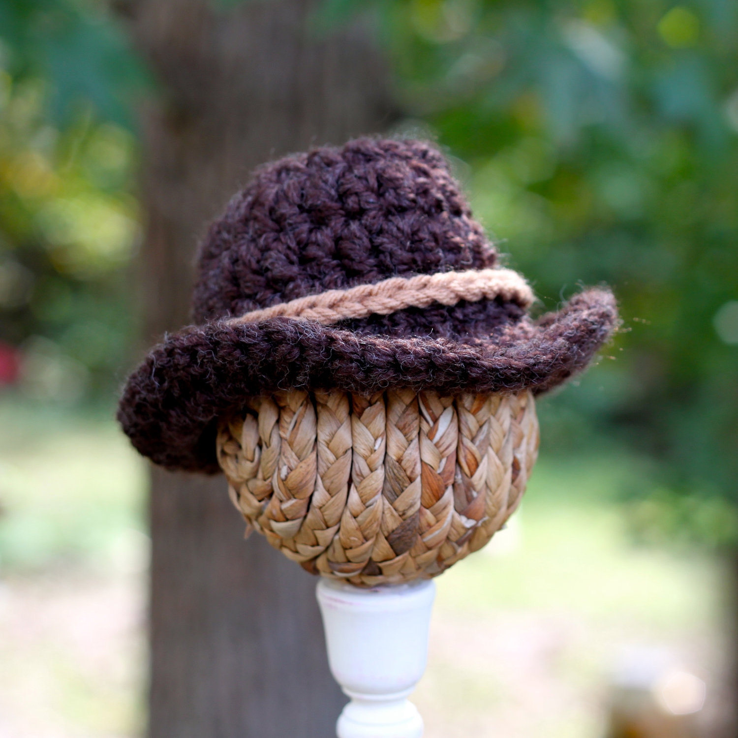 23 Awesome Crochet Cowboy Hat Pattern - trendcrochets.com