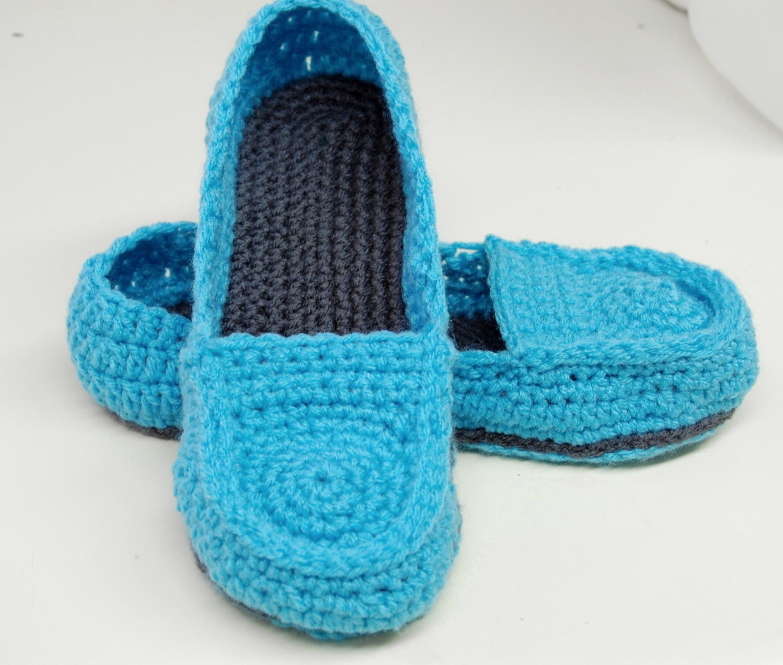 Free Crochet Shark Slippers Pattern